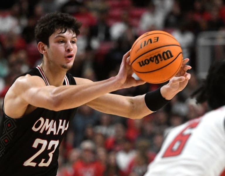 Five key transfer portal targets for the Wisconsin Badgers Five key transfer portal targets for the Wisconsin Badgers