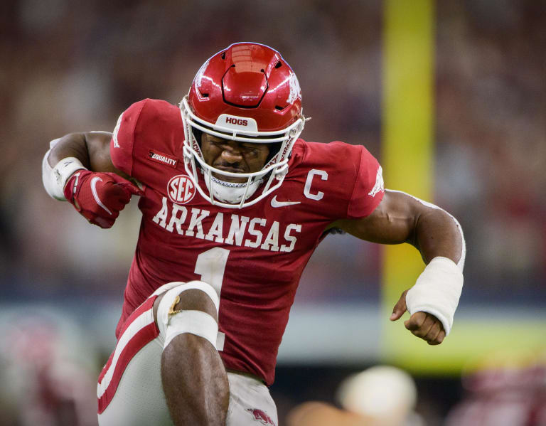 Texas lands Arkansas transfer safety Jalen Catalon - College Football ... Texas lands Arkansas transfer safety Jalen Catalon - College Football ...