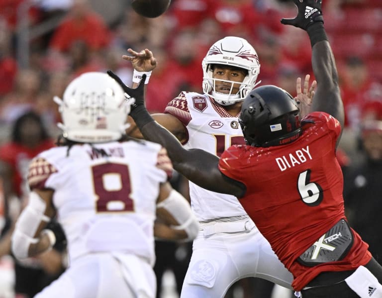 FSU QB Jordan Travis out for rest of Louisville game with leg injury ... FSU QB Jordan Travis out for rest of Louisville game with leg injury ...