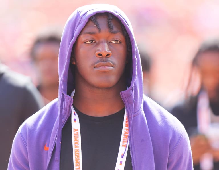 Four-star linebacker makes quick Clemson return Four-star linebacker makes quick Clemson return