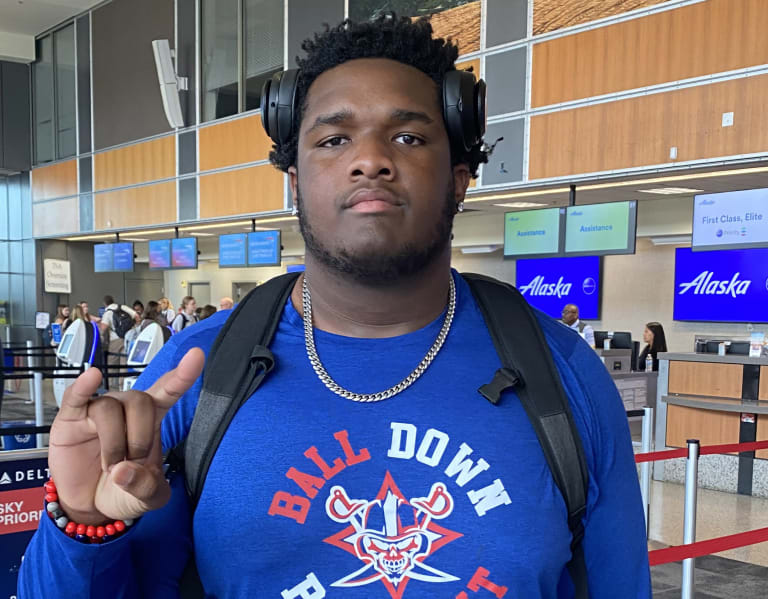 R100 OL Daniel Calhoun recaps UT official visit, talks decision ... R100 OL Daniel Calhoun recaps UT official visit, talks decision ...