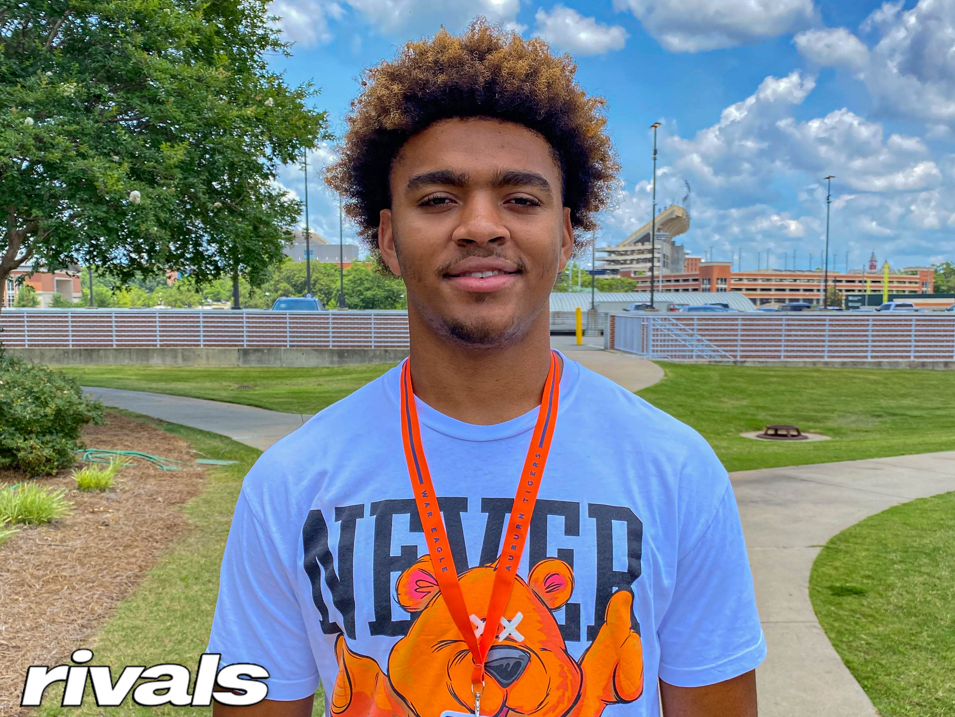 Keldric Faulk 2023 Strongside Defensive End Auburn Keldric Faulk 2023 Strongside Defensive End Auburn